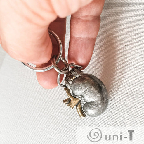 Human Kidney Keychain - Anatomy Gift | Genuine Pewter – Uni-T